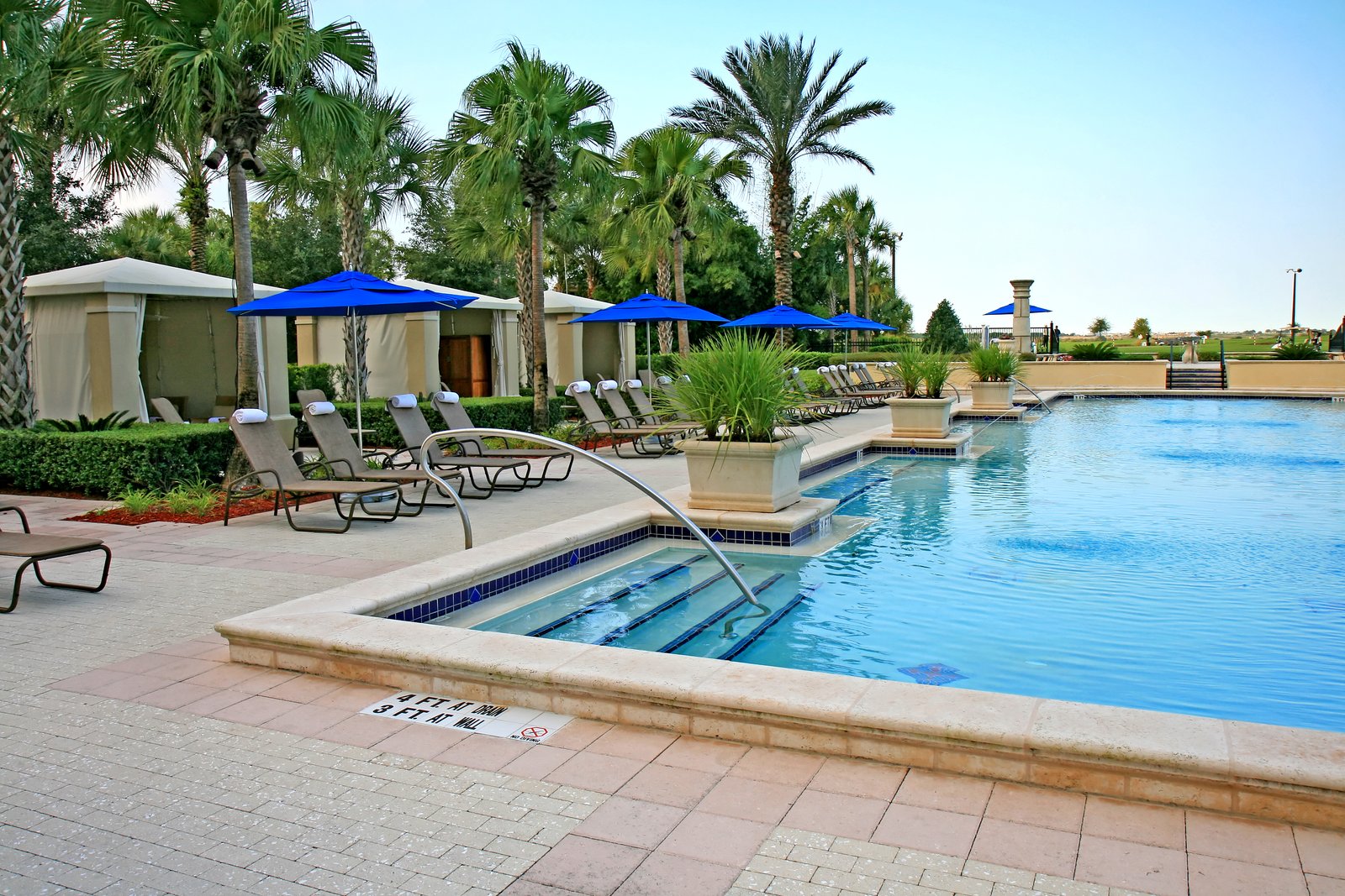 Pool Builders Siesta Key | Swimming Pool Installation